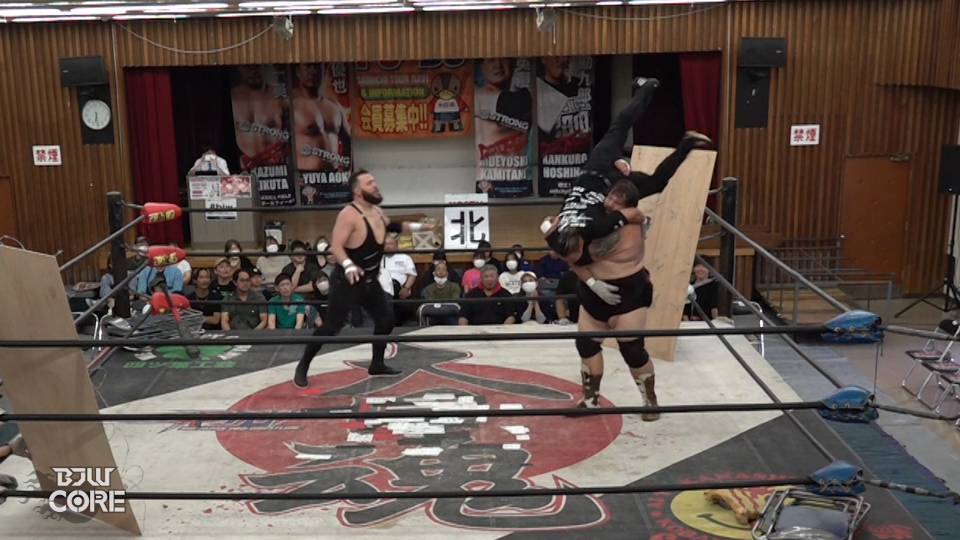 04デイル・パトリックス vs ビーストマン | BJW CORE