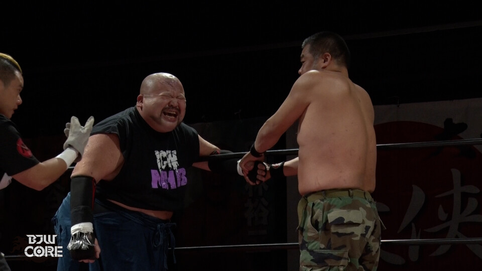 01アブドーラ・小林&"黒天使"沼澤邪鬼 vs 谷口裕一&星野勘九郎 | BJW CORE